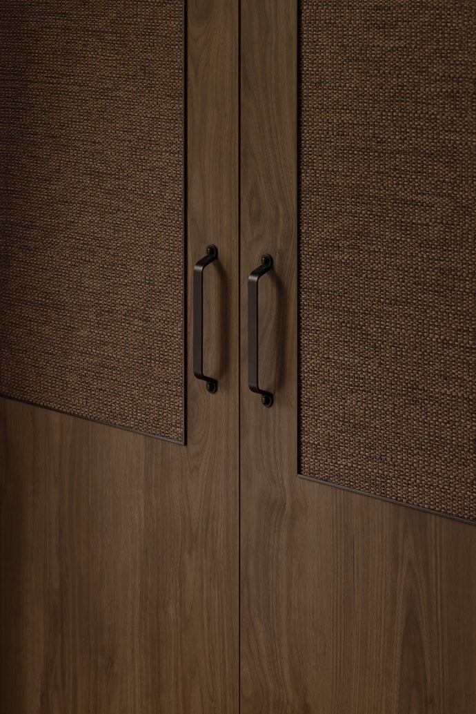 Button Handle: Classic Brass Cabinet Handles – Linear Standard