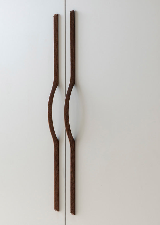 Valley Handle | Bronze Cabinet Handle – Linear Standard