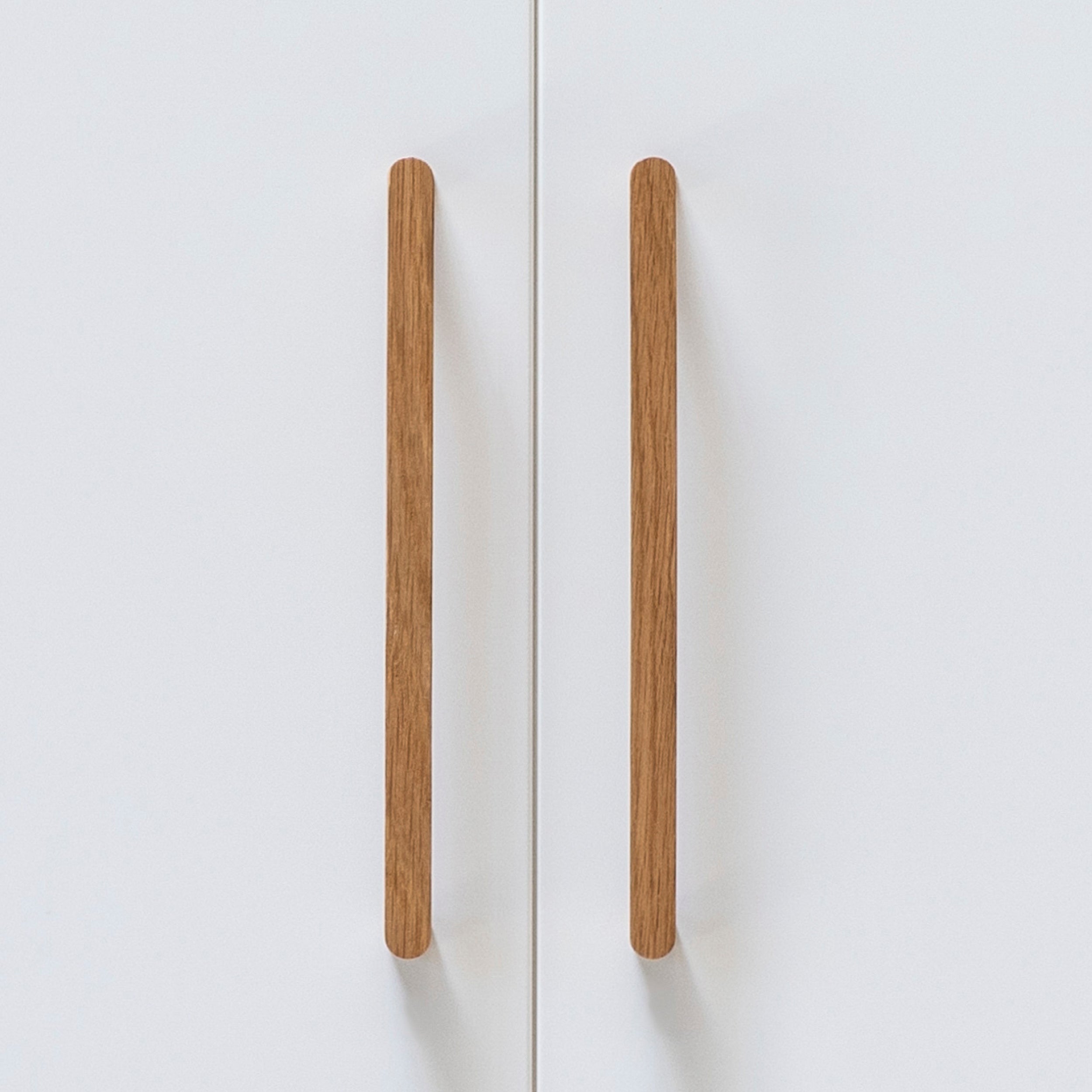 Pinta Handle – Curved Timber Pull in 3 Lengths – Linear Standard