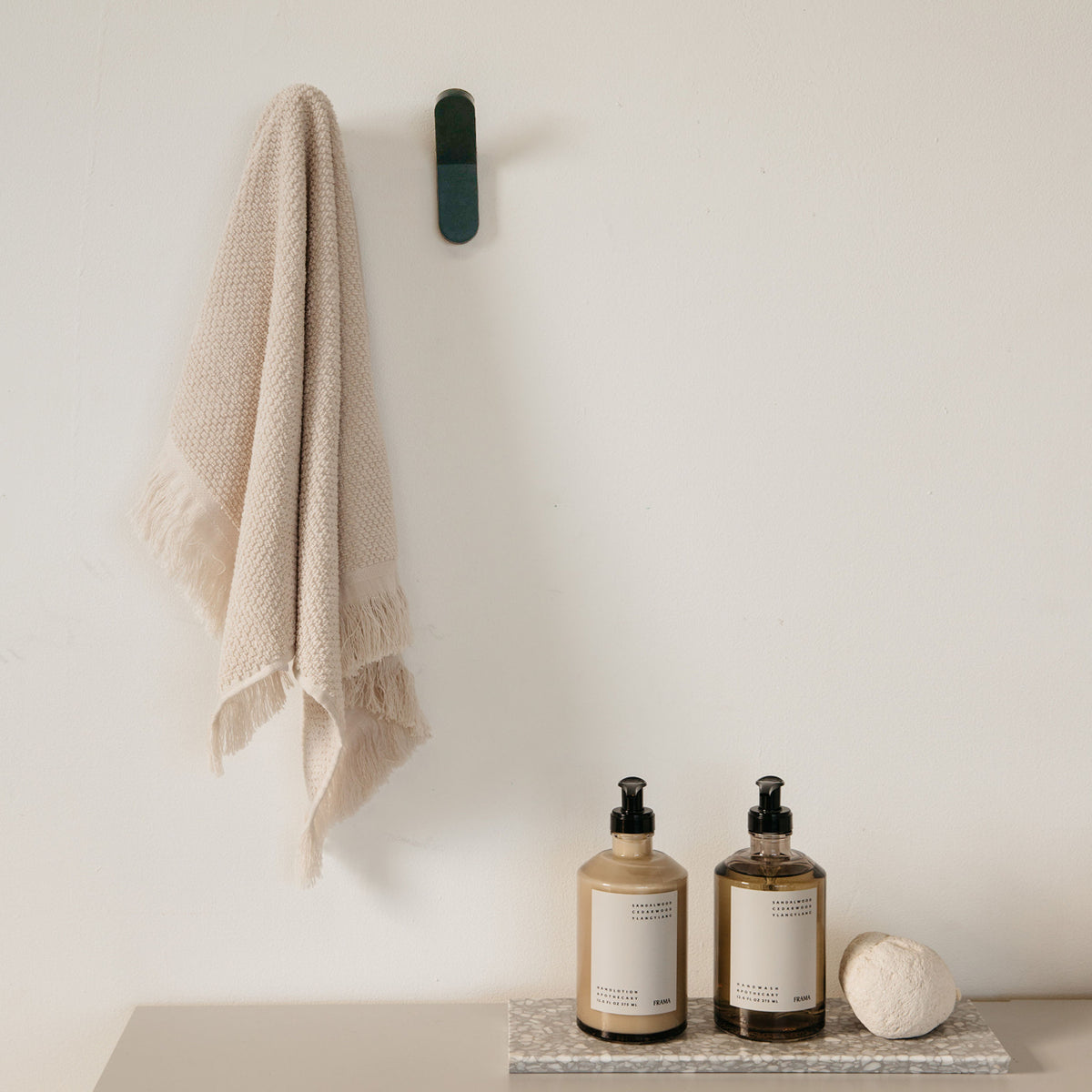 Soft Hook: Neoprene Wall Hook – Linear Standard