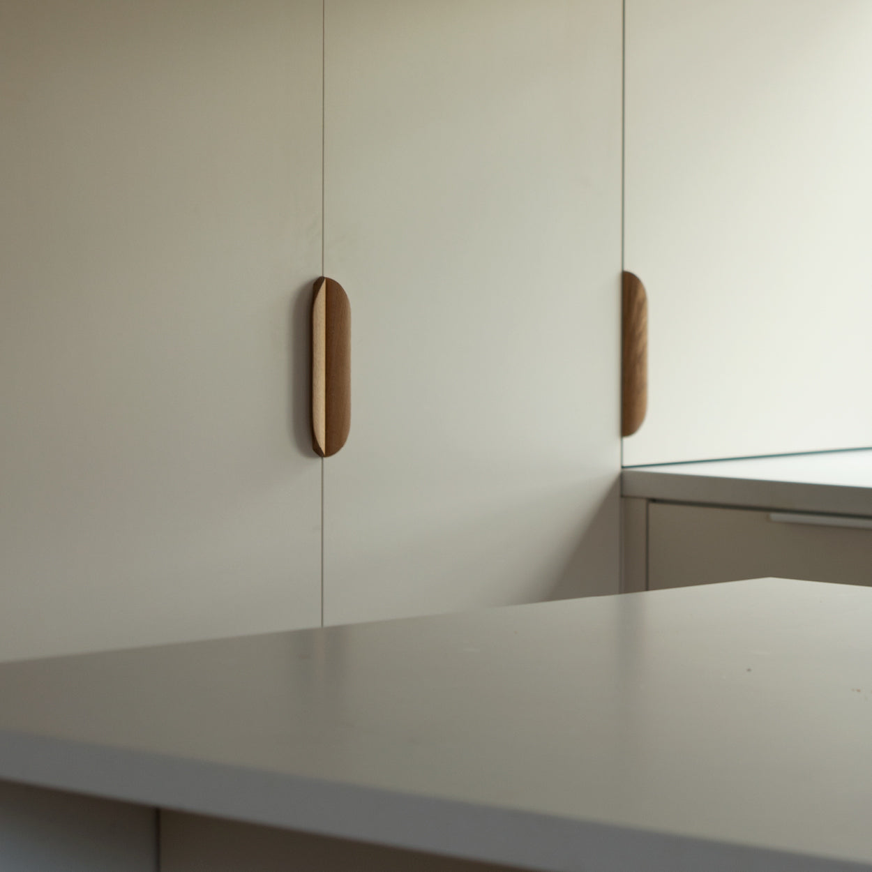 Archive Handle | Cabinetry Hardware – Linear Standard