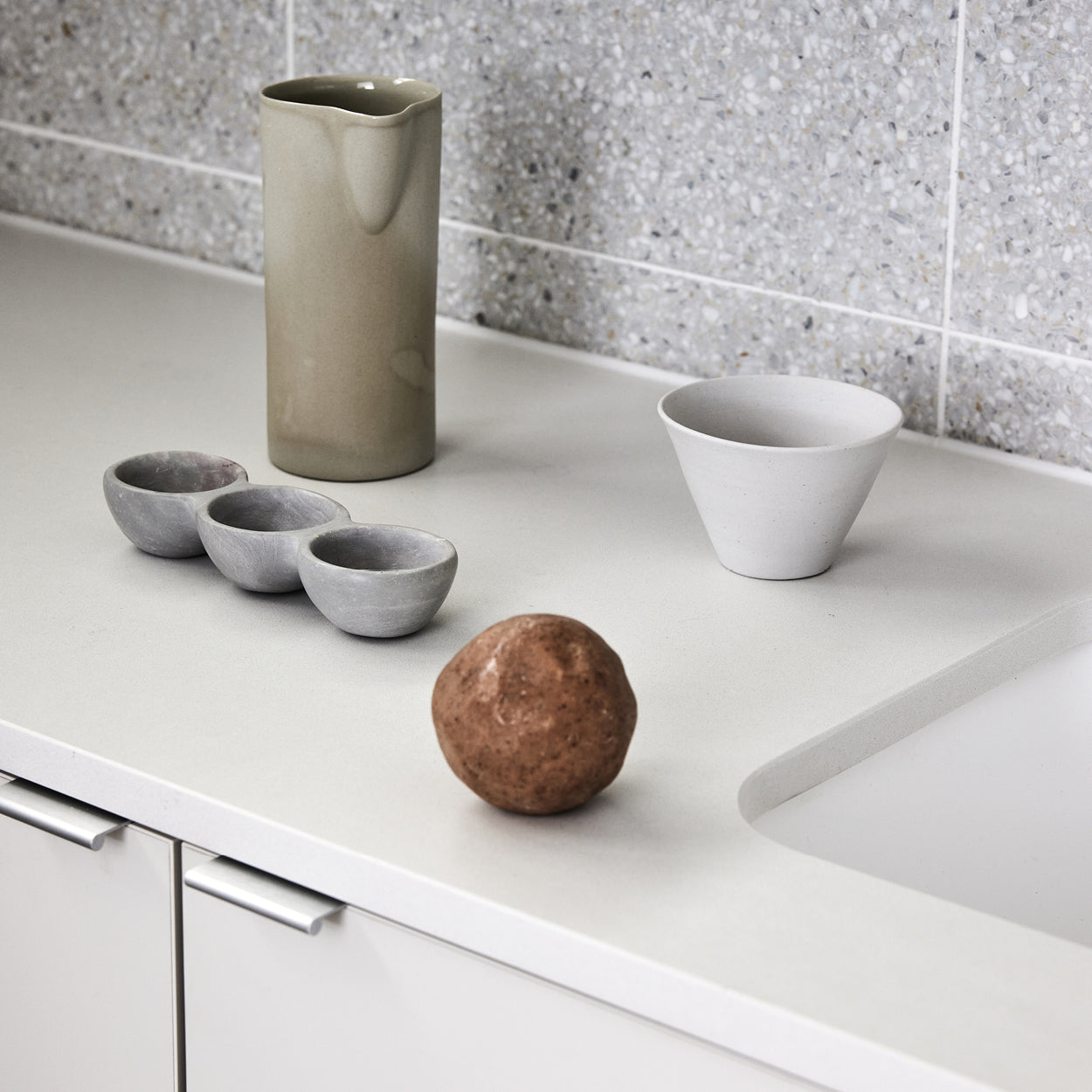 Pipe Lip Pull – Minimalist Cabinet Handles – Linear Standard