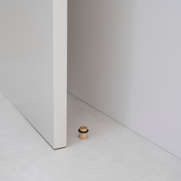 Graf Door Stop: Sleek Aluminium Design – Linear Standard