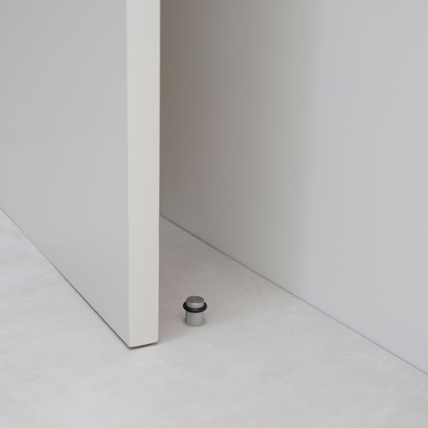 Graf Door Stop: Sleek Aluminium Design – Linear Standard