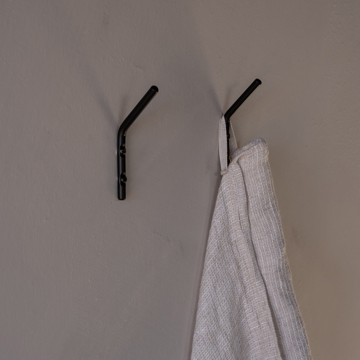 Refine I Hook – Linear Standard