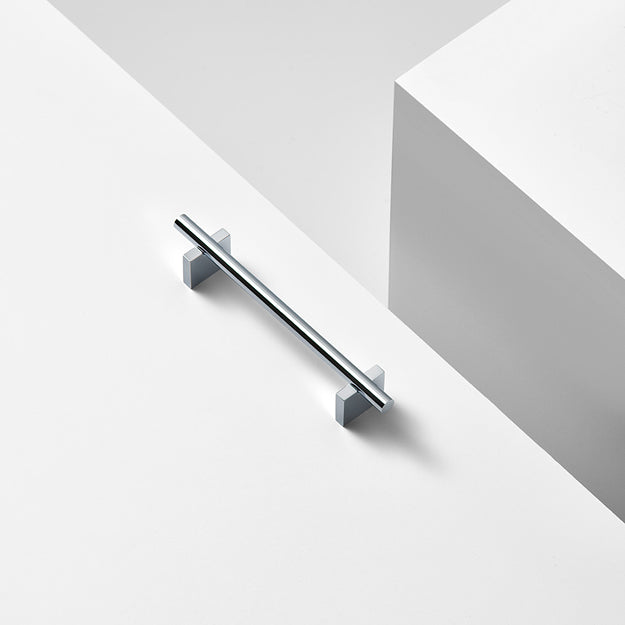 Note 3 Handle – Perpendicular Cabinet Pull – Linear Standard